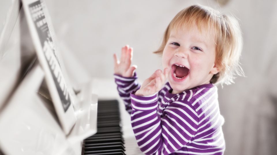 Kinderlieder aller Art: Jetzt mitsingen | Famigros