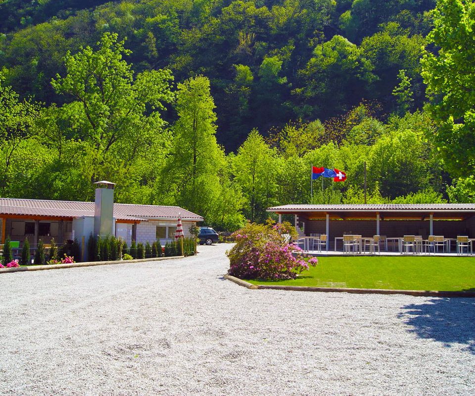 Baden, ausruhen und schlemmen auf dem Camping Melezza | Famigros