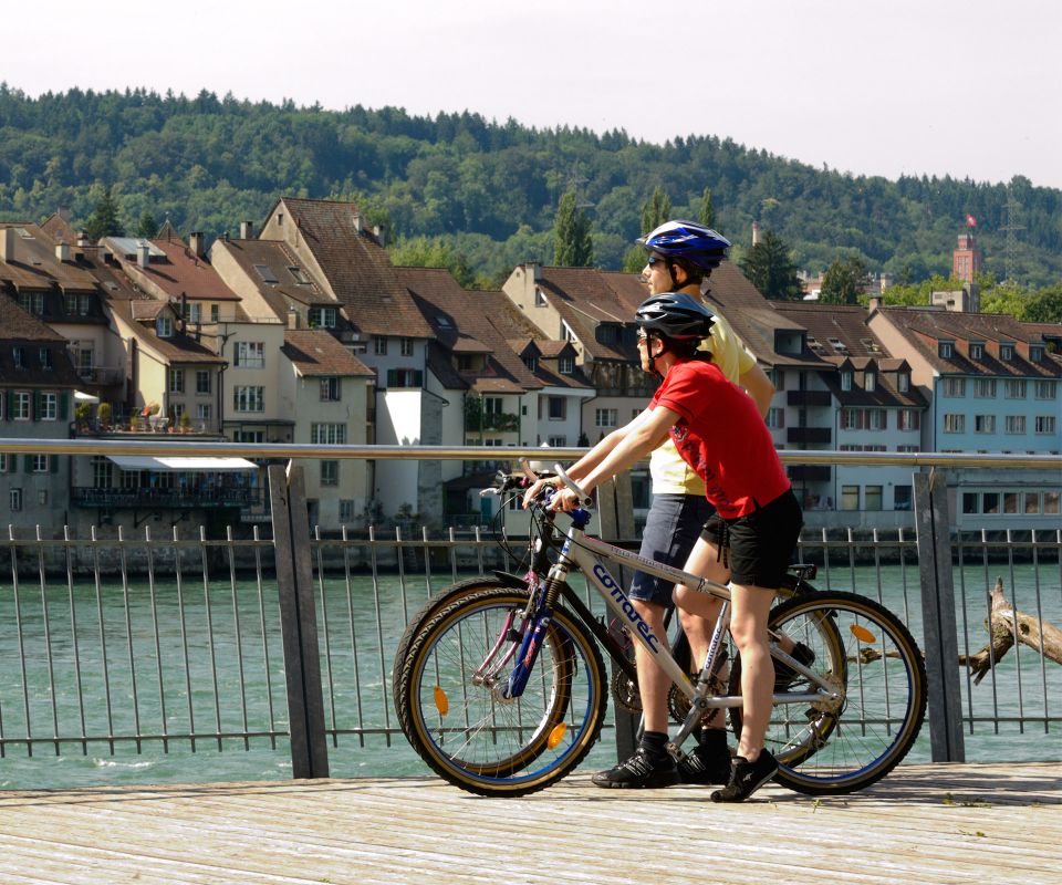 Velotour am Rheinufer via Möhlin und Kaiseraugst | Famigros