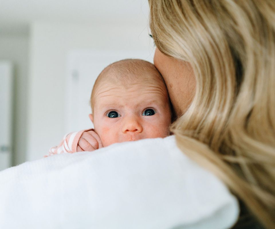 Was können Babys sehen? So entwickelt sich die Sehfähigkeit von ...