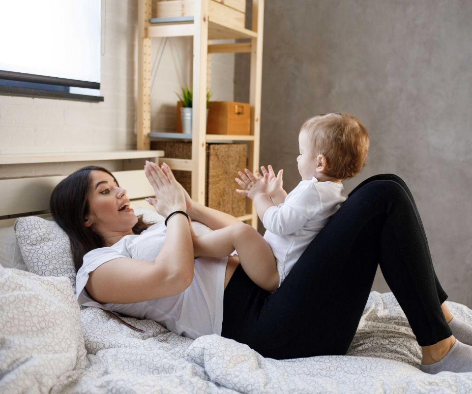 Wann sprechen Babys? Die Sprachentwicklung des Babys fördern: So ...