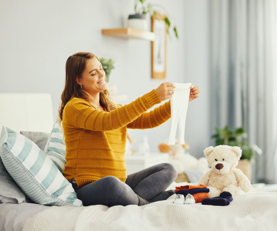 18. Schwangerschaftswoche: Das ist jetzt wichtig | Famigros